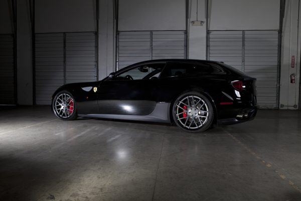 FERRARI FF – GFG CREST – Giovanna Luxury Wheels