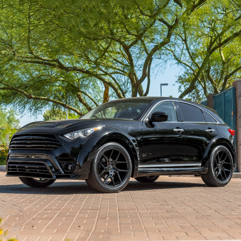 INFINITI QX70 – DILIJAN – Giovanna Luxury Wheels