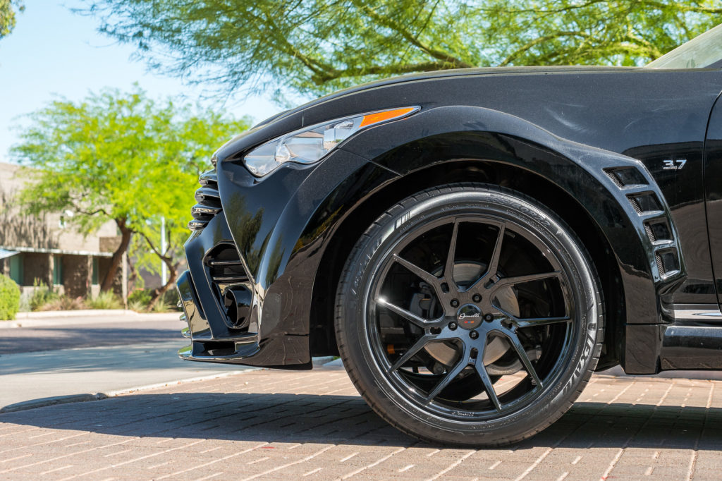 INFINITI QX70 – DILIJAN – Giovanna Luxury Wheels