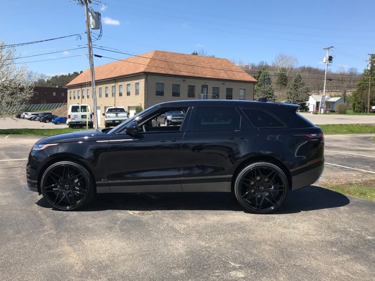 RANGE ROVER VELAR – GIANELLE PARMA – Giovanna Luxury Wheels