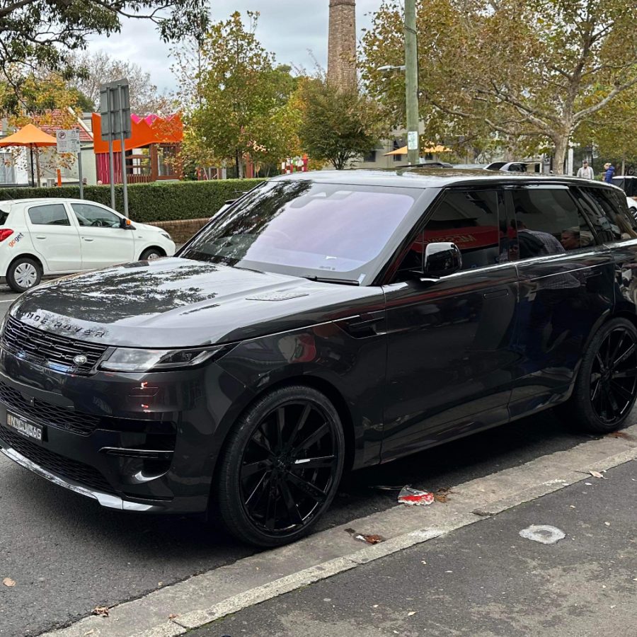 Range Rover Sport – Kapan – Giovanna Luxury Wheels